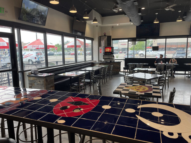 Lafayette - Cosmos Pizza