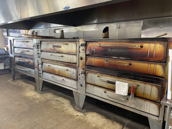 Cosmos Pizza Boulder 30th Location