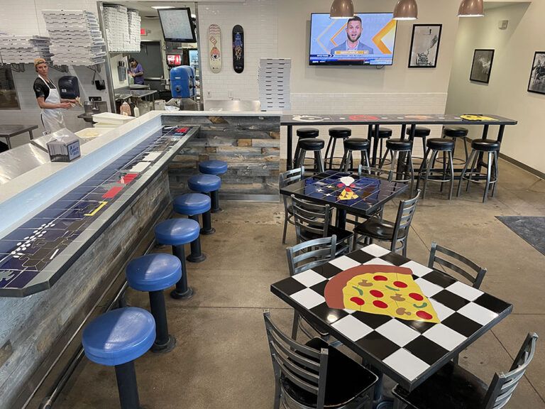 Lafayette - Cosmos Pizza